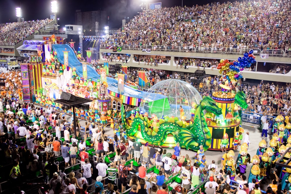 Carnaval de Rio : en quoi consiste-t-il ? - Voyage Unique